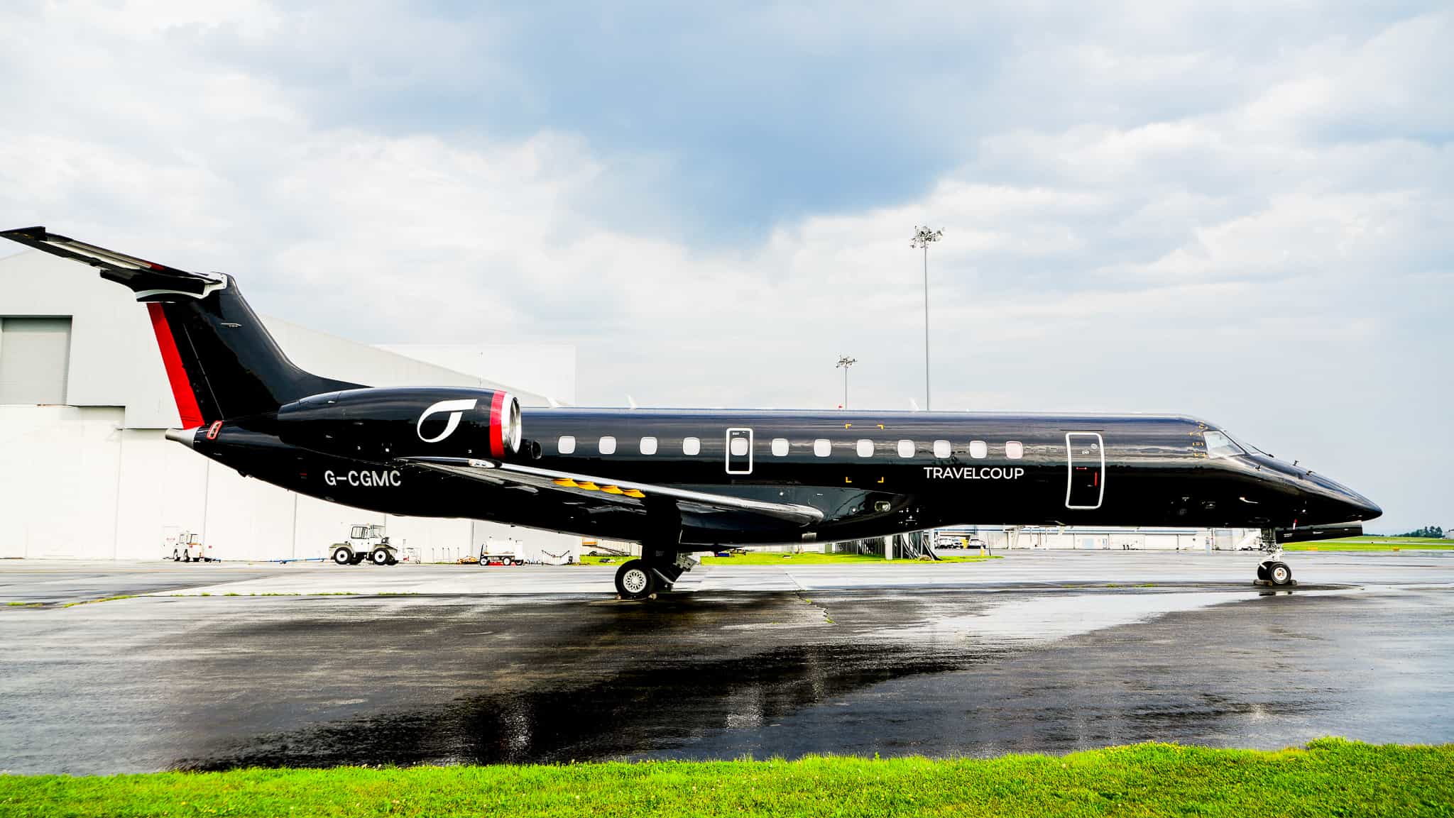 erj135